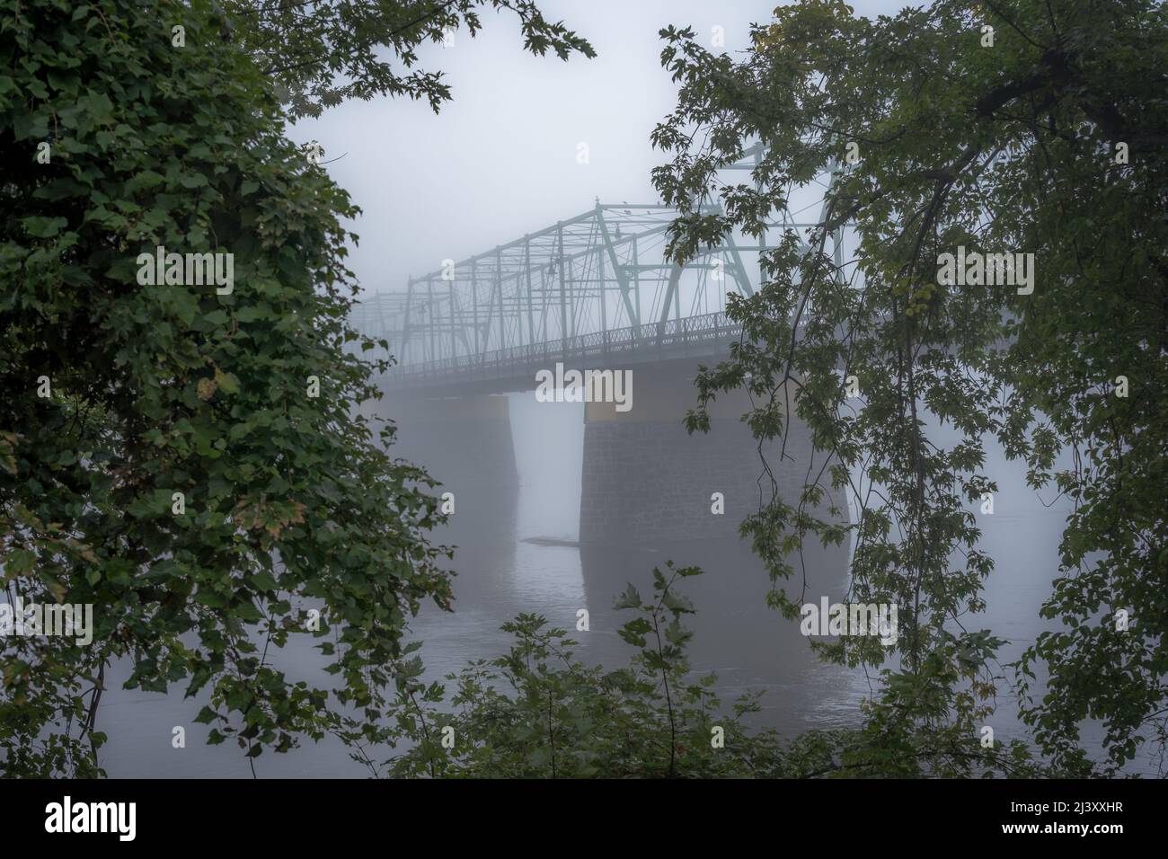 Foot bridge into fog hi-res stock photography and images - Alamy
