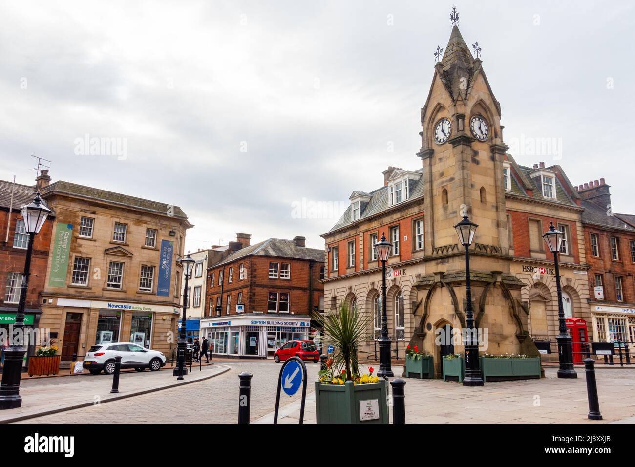The clock tower or Musgrave Monument in Market Square in the centre of ...