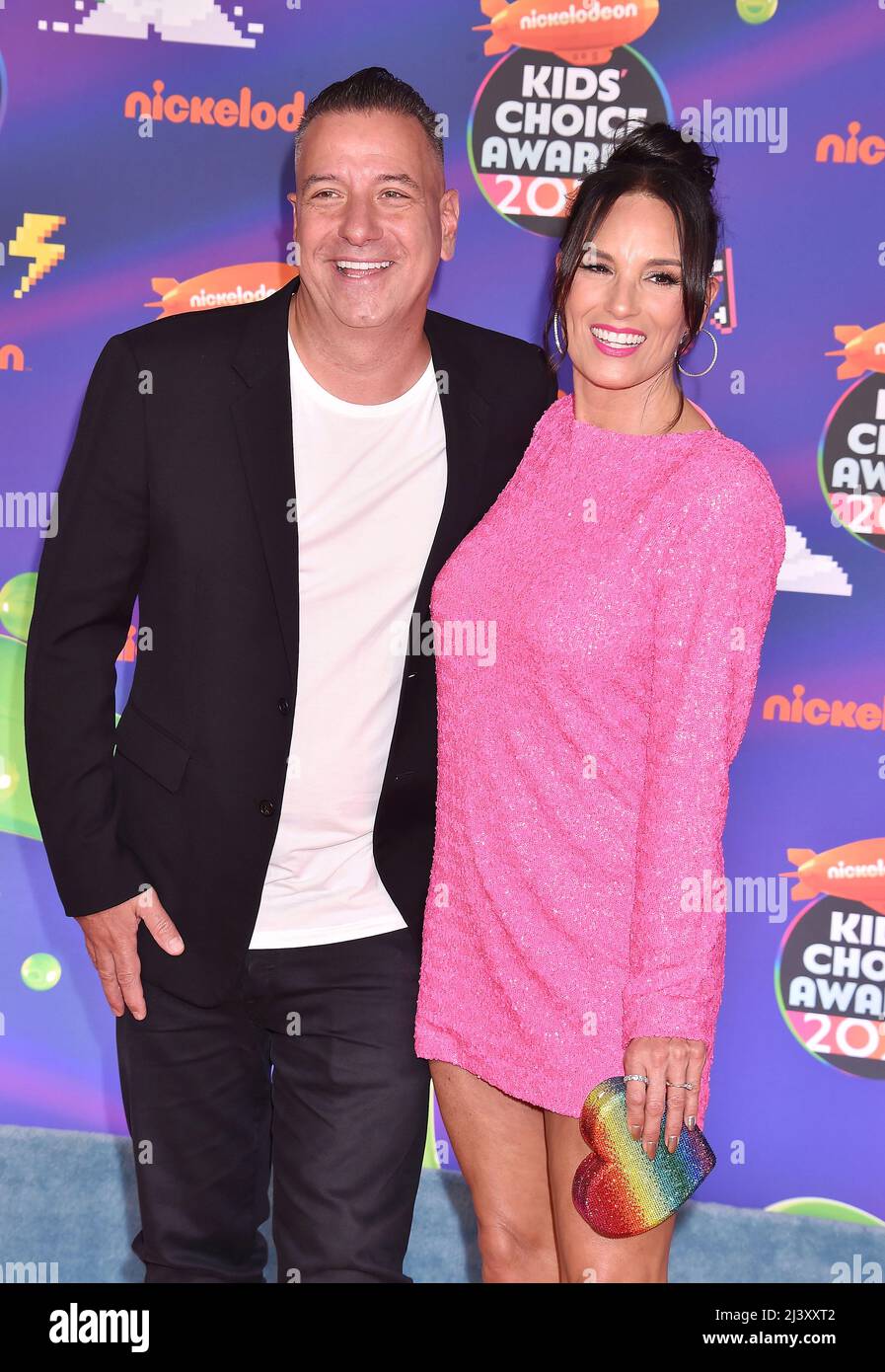 SANTA MONICA, CA - APRIL 09: (L-R) Marc D’Amelio and Heidi D’Amelio ...