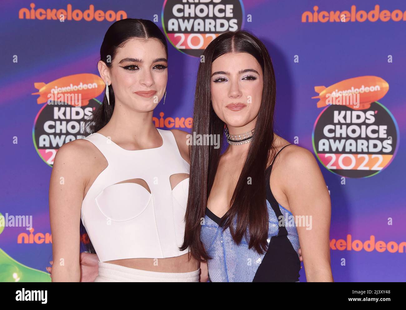 Ariana Grande And Selena Gomez Kca 2022