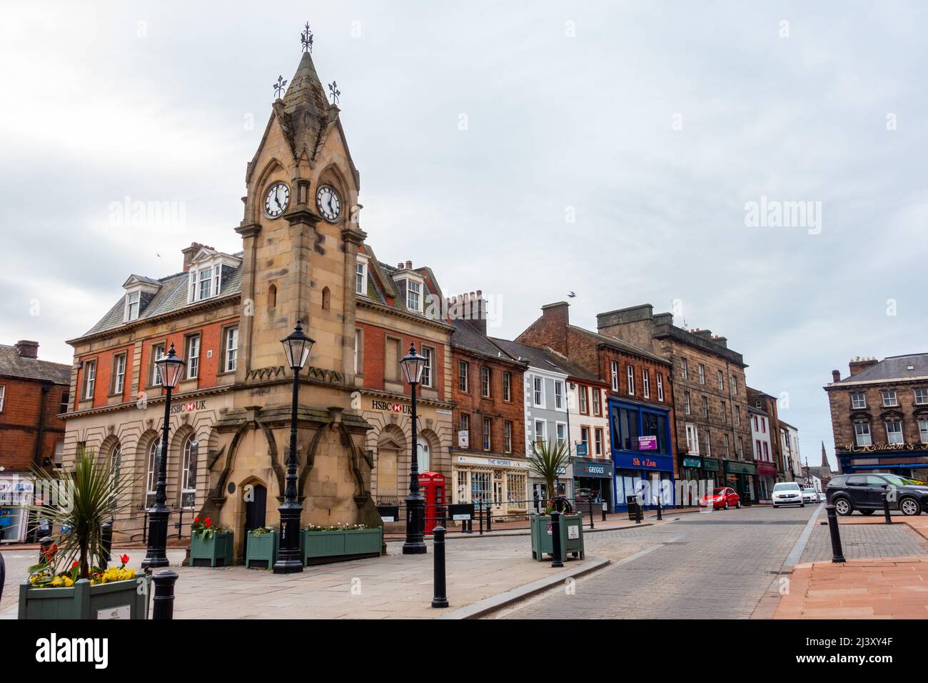 Penrith town centre market square hi-res stock photography and images ...