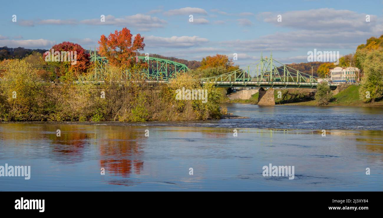 Bridge Over River Stock Photo - Alamy