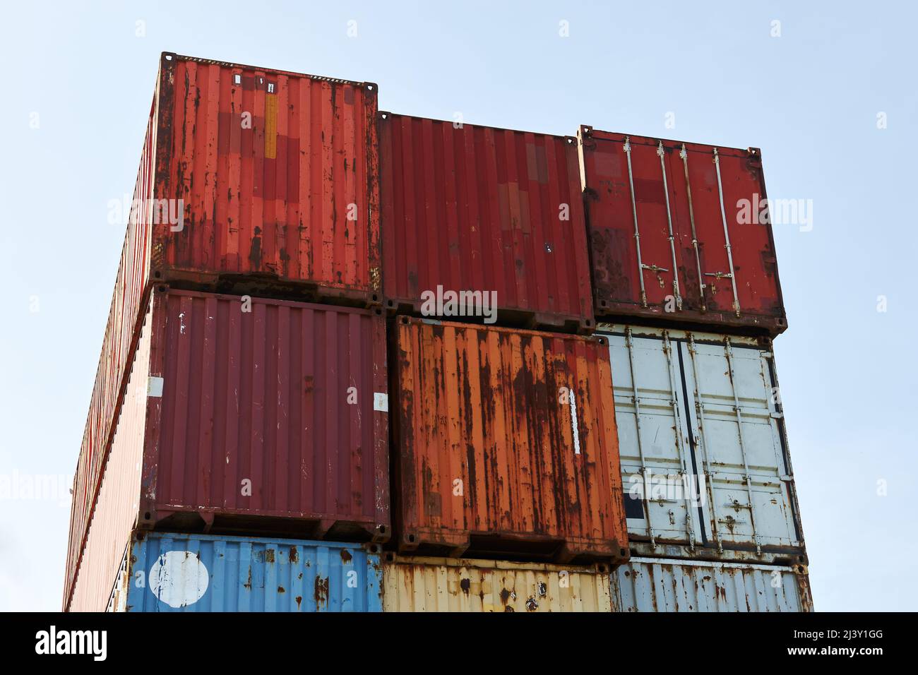 Rusty cargo containers hi-res stock photography and images - Alamy