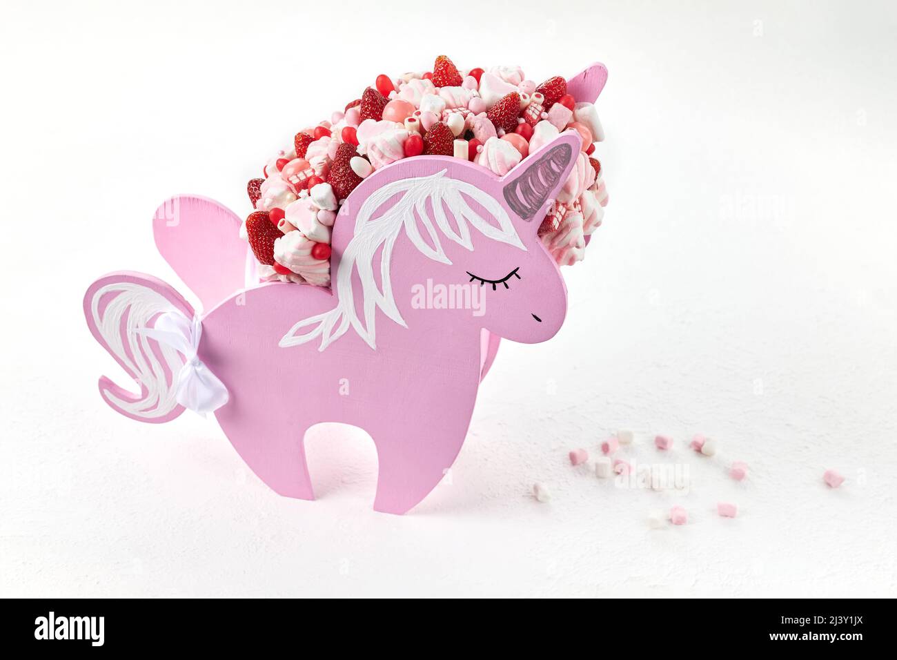 Animal shaped sweets hi-res stock photography and images - Alamy