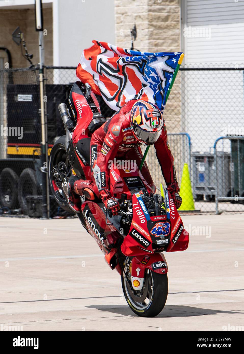 Nose wheelie hi-res stock photography and images - Alamy