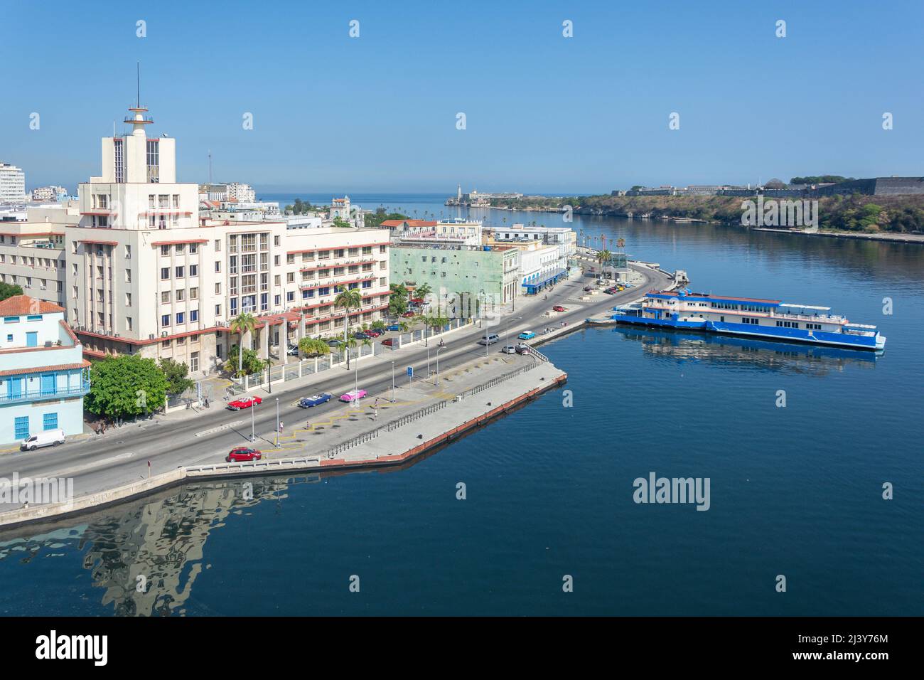 Seawall waterfront esplanade corniche city cities reflections th hi-res ...