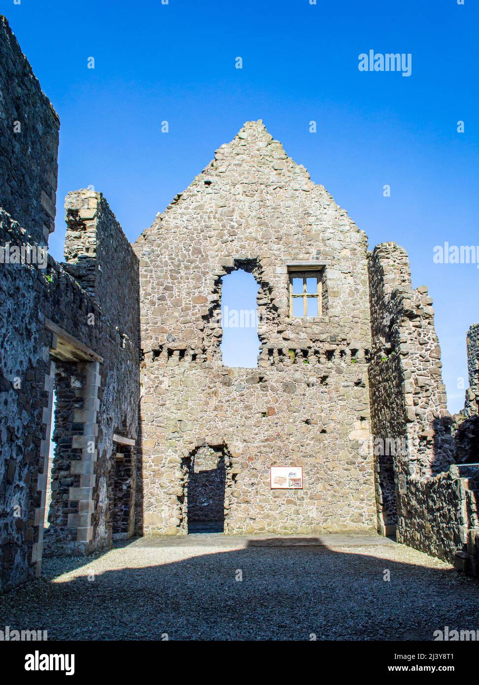 Inside irish castle hi-res stock photography and images - Alamy