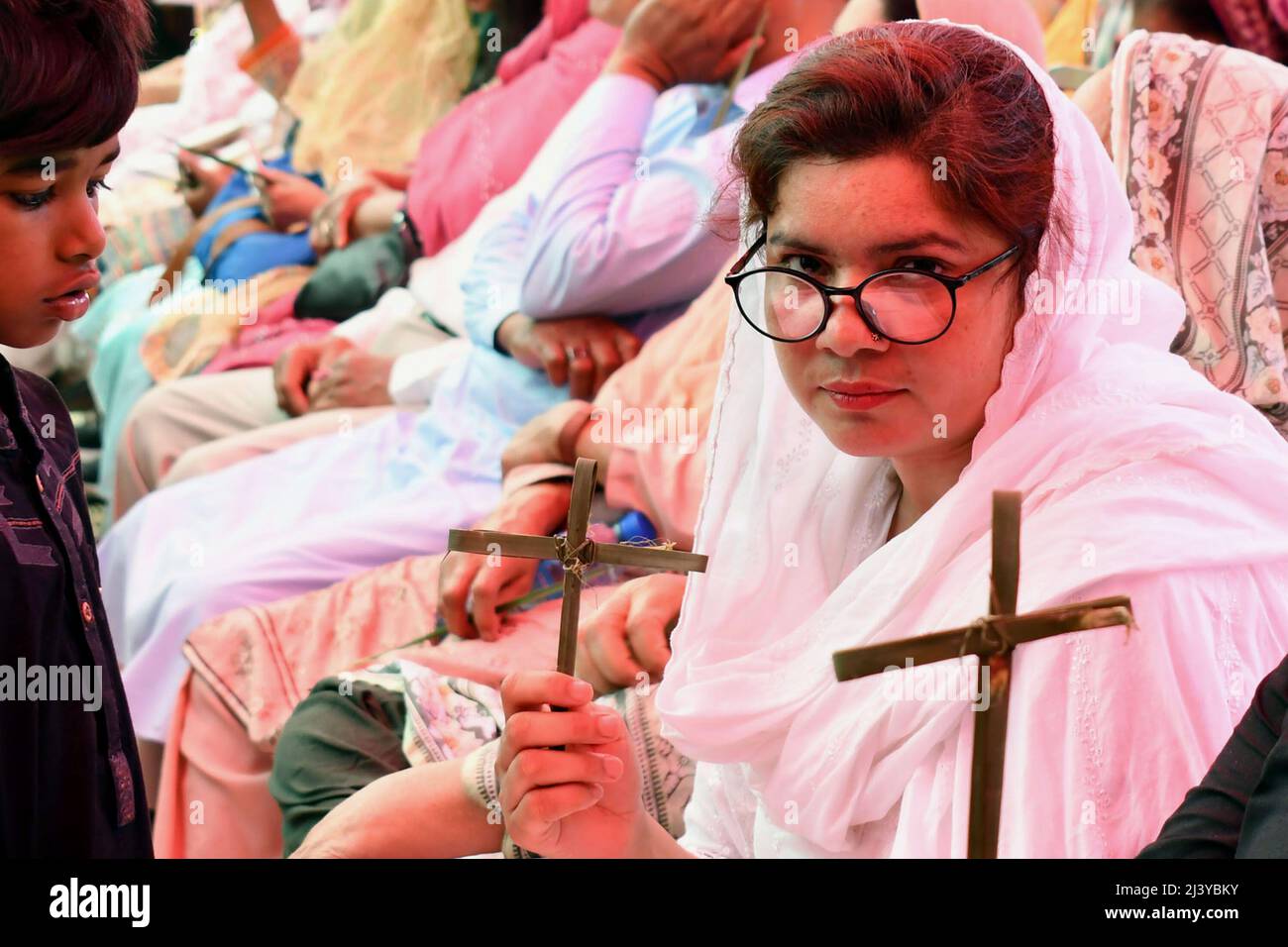 Pakistani Catholic Christian pilgrims march during the Palm Sunday ...