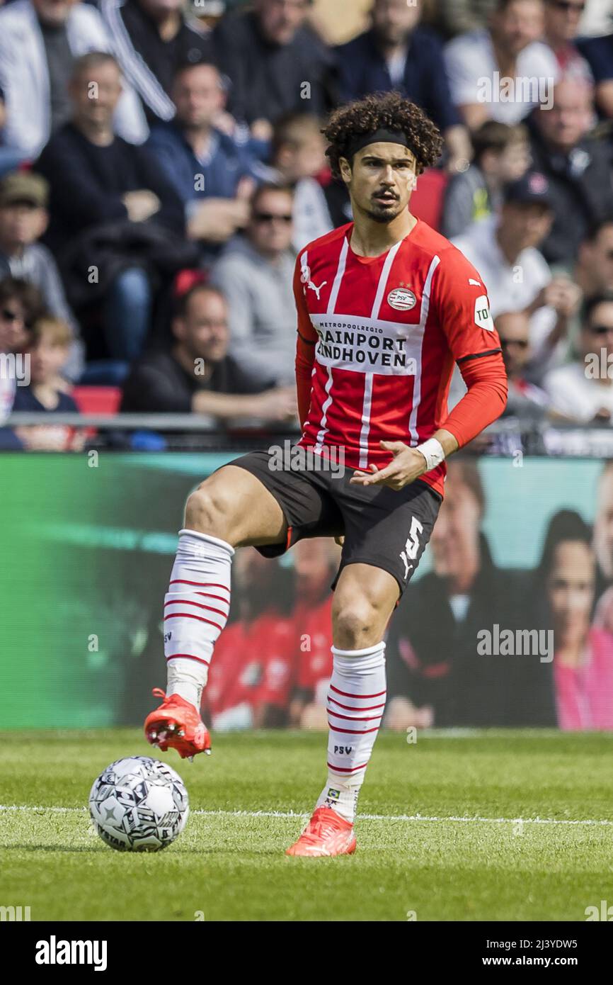 EINDHOVEN - 10-04-2022, Philips stadion. Dutch football, eredivisie ...