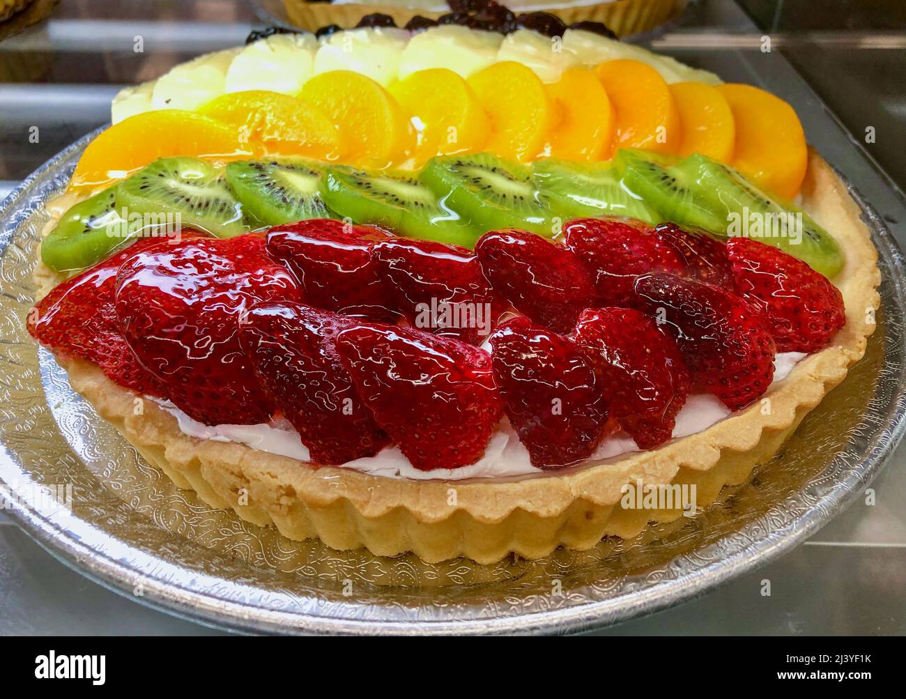 Assorted fruit pie, strawberry, pineapple, kiwi, mango, cherry Stock ...