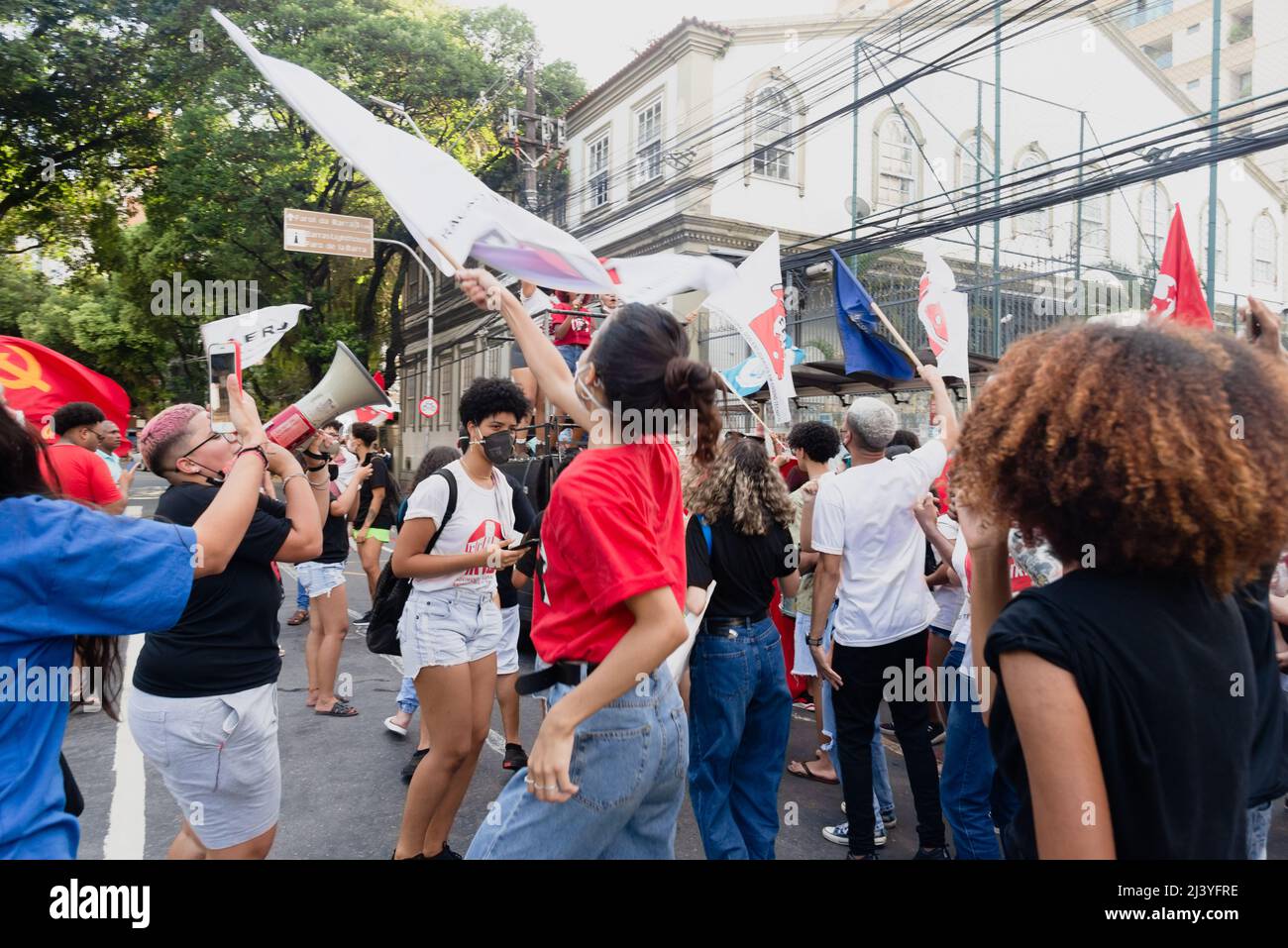 Brazilians protest with banners and posters against the government of ...