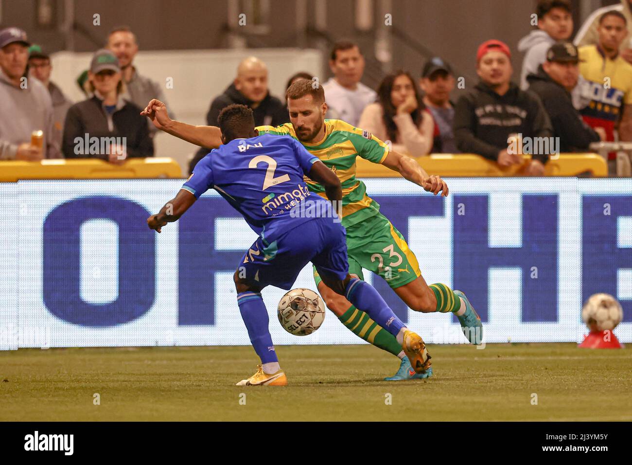 St. Petersburg, FL: Tampa Bay Rowdies midfielder Sebastian Dalgaard (23 ...