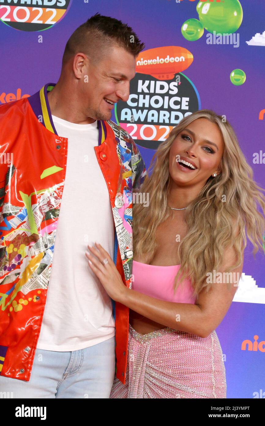 LOS ANGELES - APR 9: Rob Gronkowski, Camille Kostek at the 2022 Kids ...