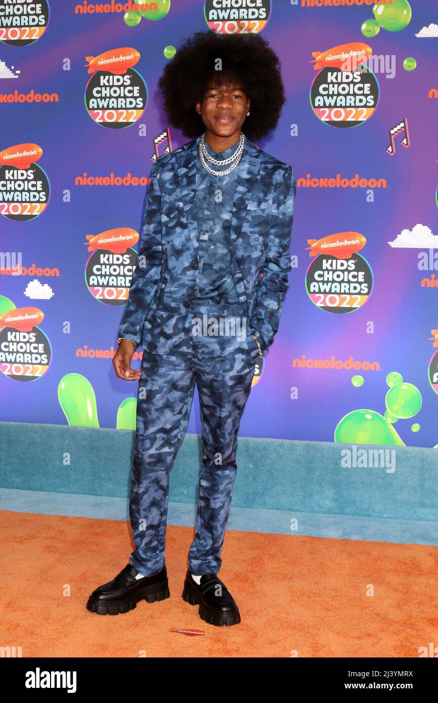LOS ANGELES - APR 9: Tyler Gordon at the 2022 Kids Choice Awards at ...