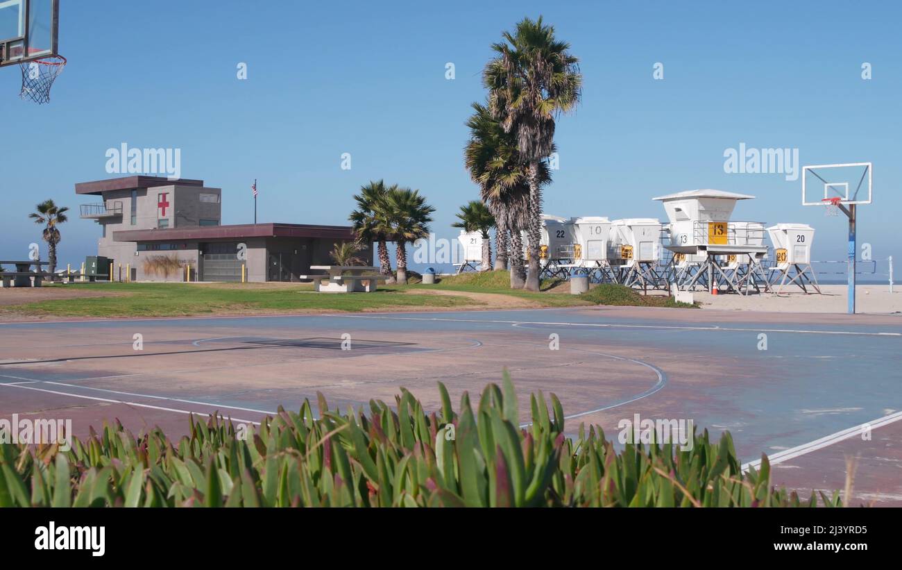 Basketball court lifeguard tower hi-res stock photography and images ...
