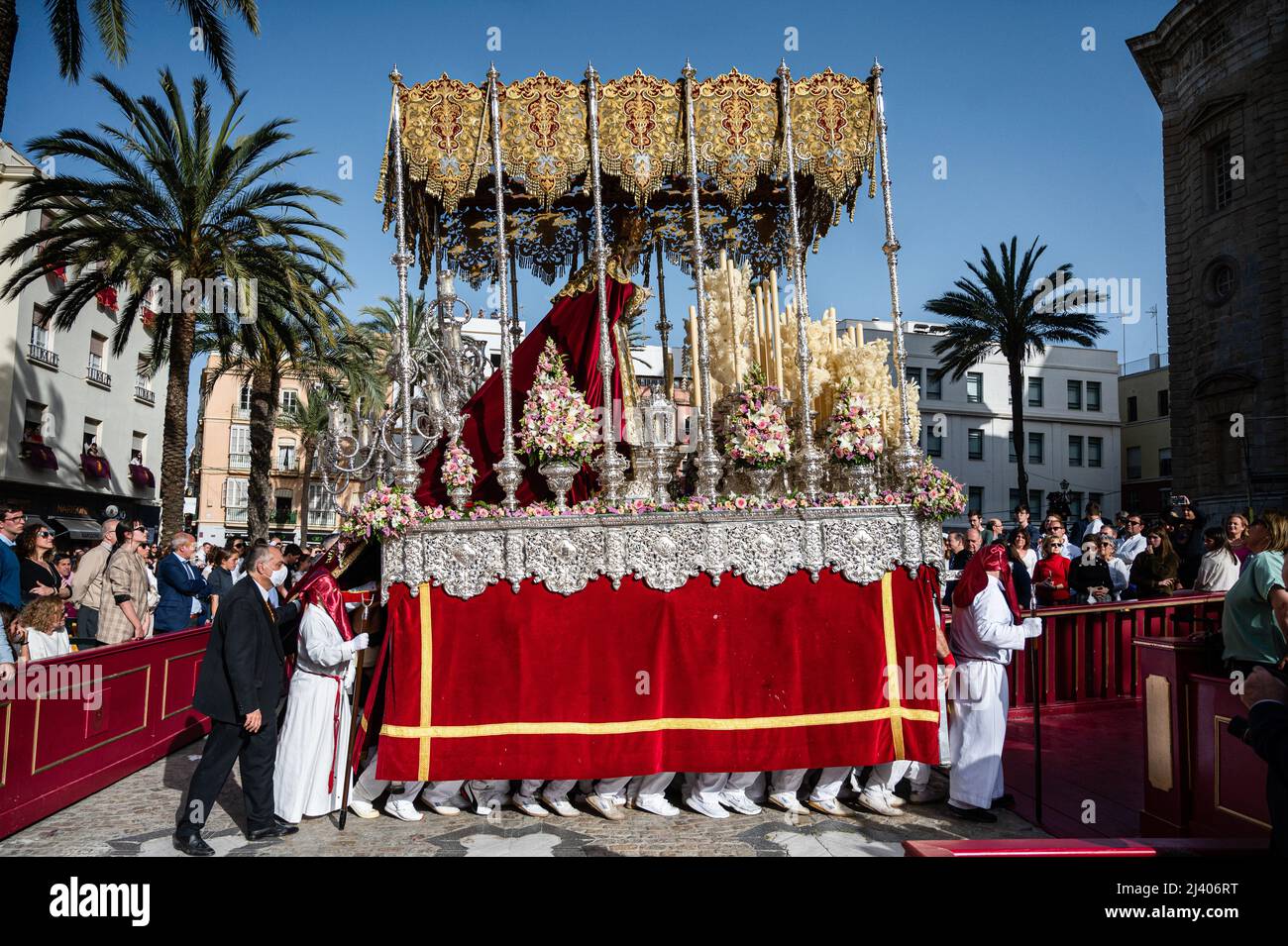 First sunday after easter hi-res stock photography and images - Alamy