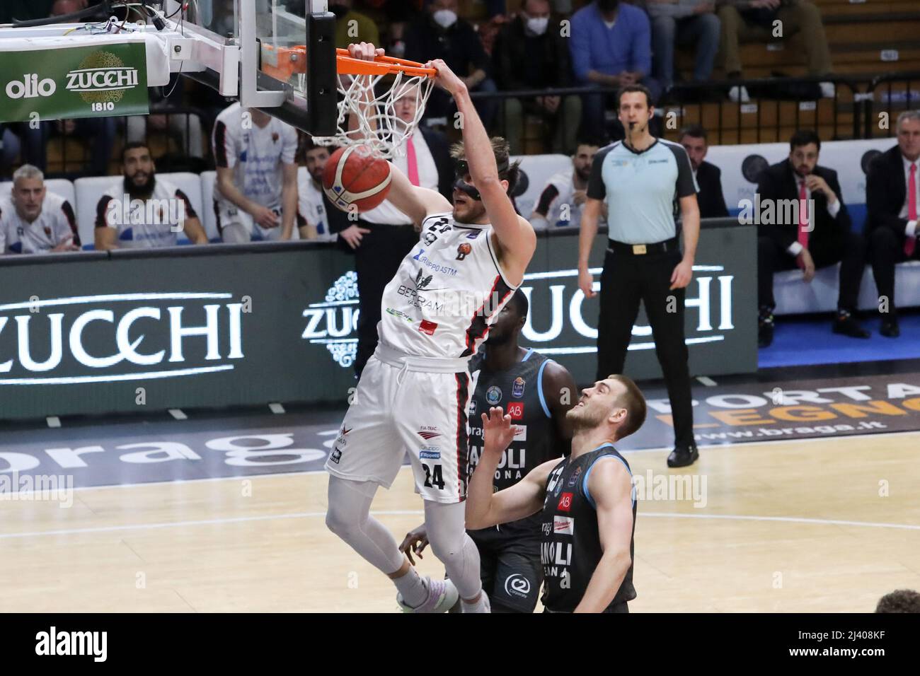 Michael Daumi (Bertram Yachts Tortona) during Vanoli Basket Cremona vs ...
