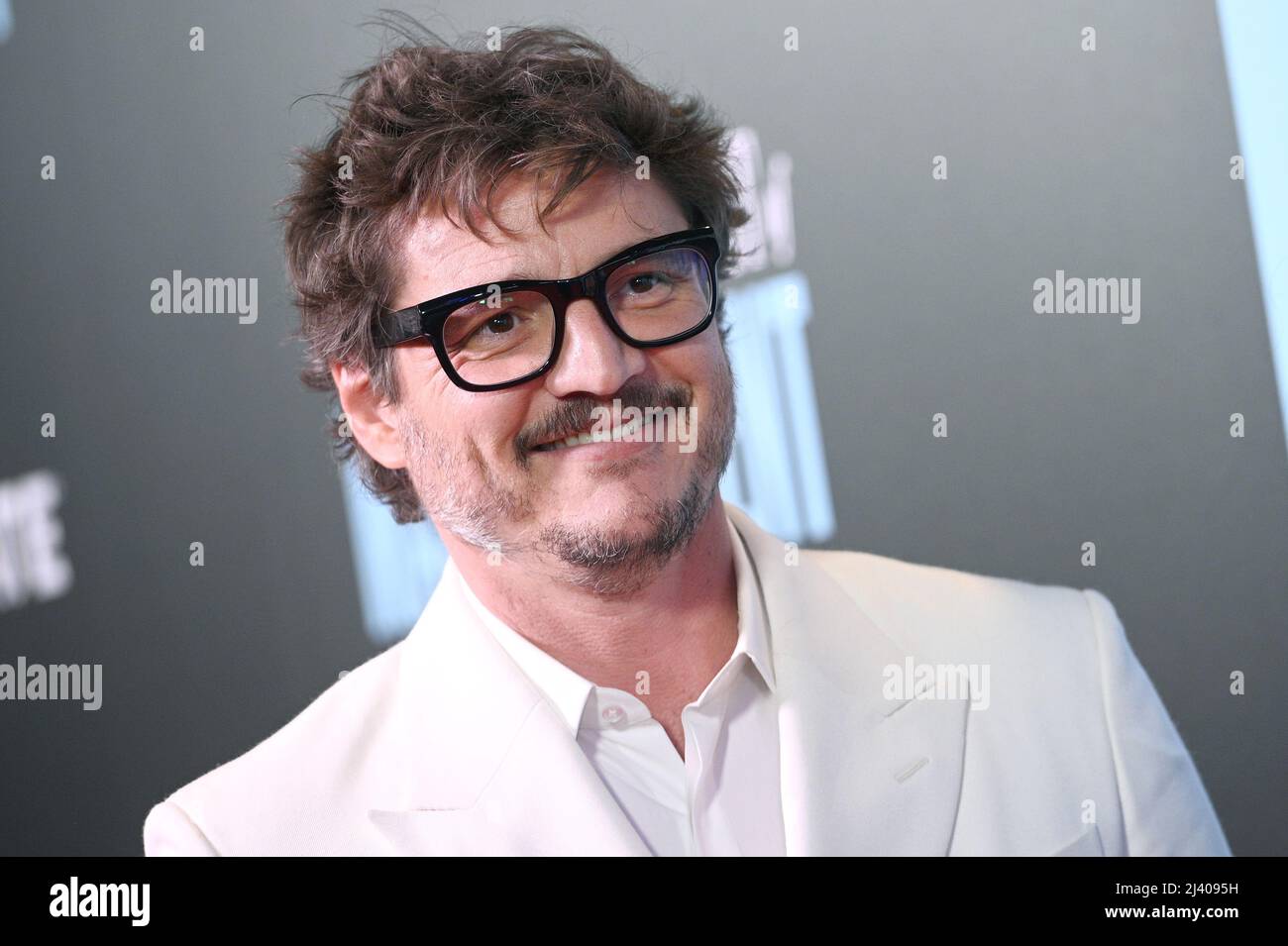Pedro pascal smile hi-res stock photography and images - Alamy