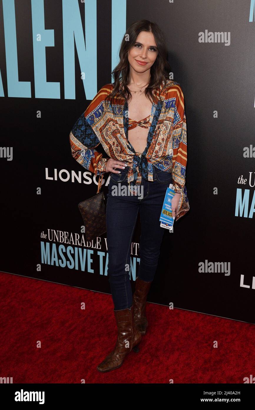 New York, NY, USA. 10th Apr, 2022. Lindsey Kroning at arrivals for THE ...
