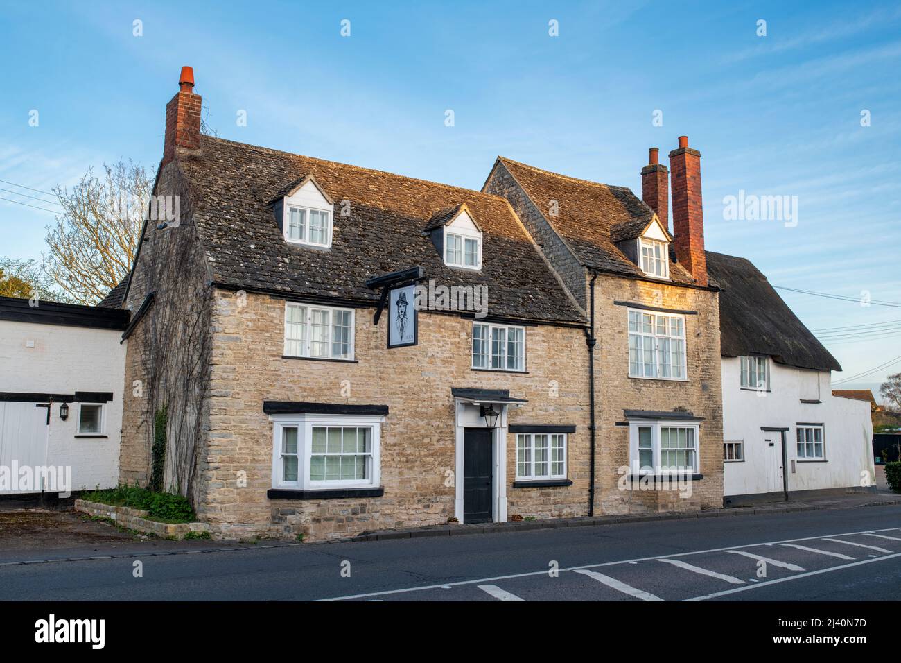 The Lion pub at sunrise. Tredington, Warwickshire, England Stock Photo ...