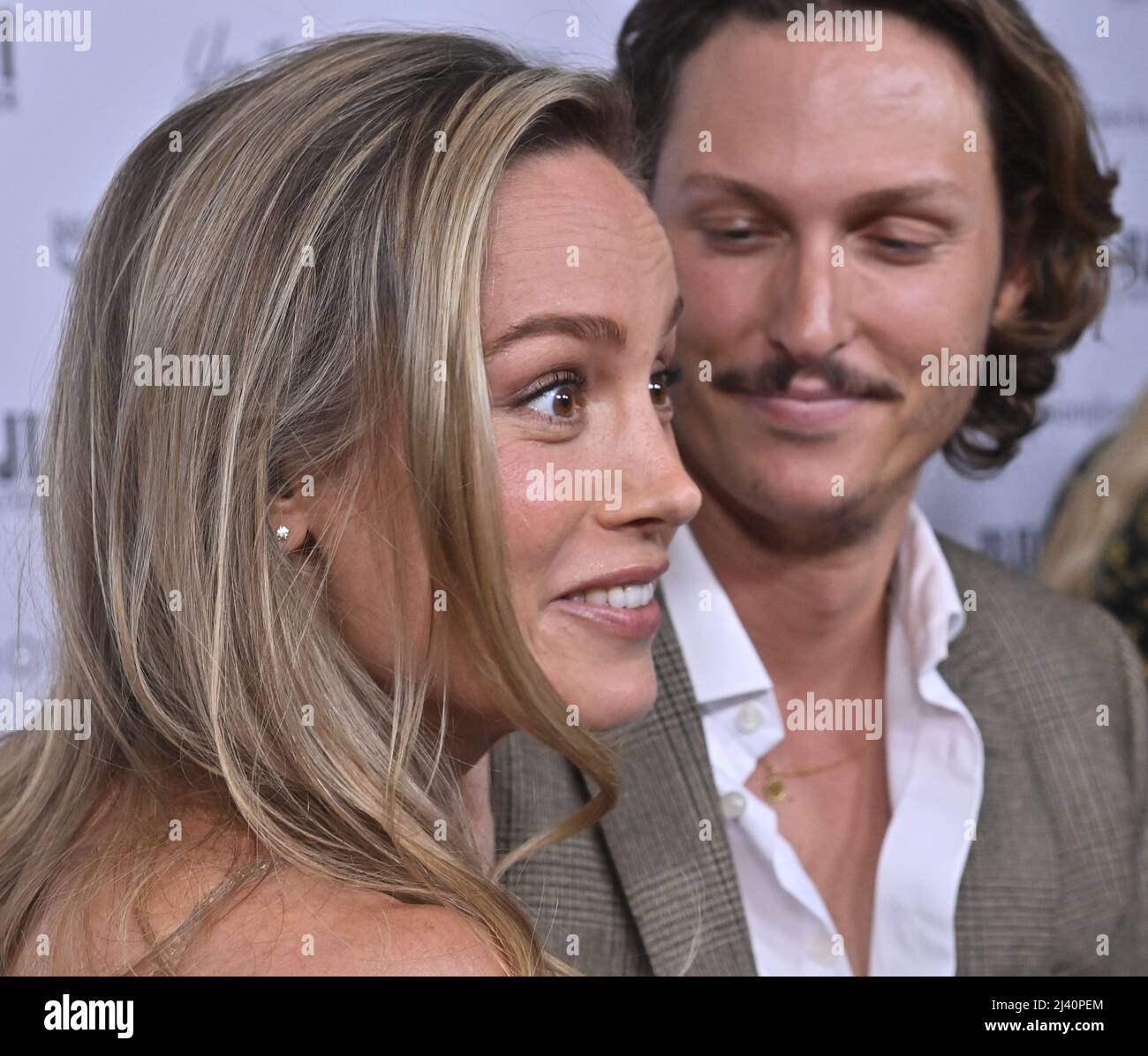 Beverly Hills, Unites States. 10th Apr, 2022. Brie Larson (L) and ...