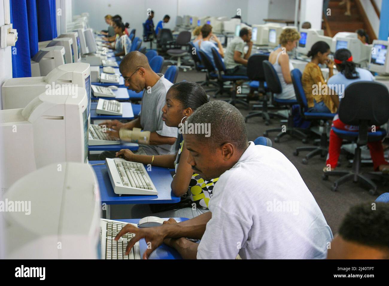 Surinam, Paramaribo - an internet cafe in 2004 Stock Photo - Alamy