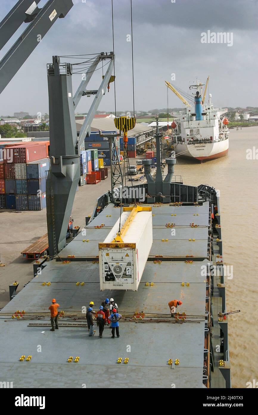 Surinam, Paramaribo - the port of Surinam is very important for export ...