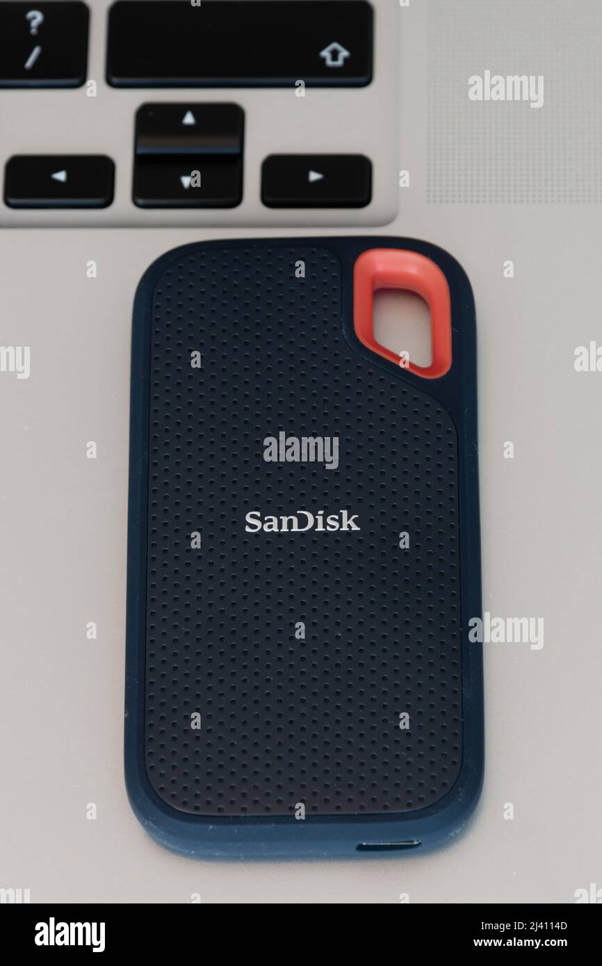 Office water storage uk hi-res stock photography and images - Alamy