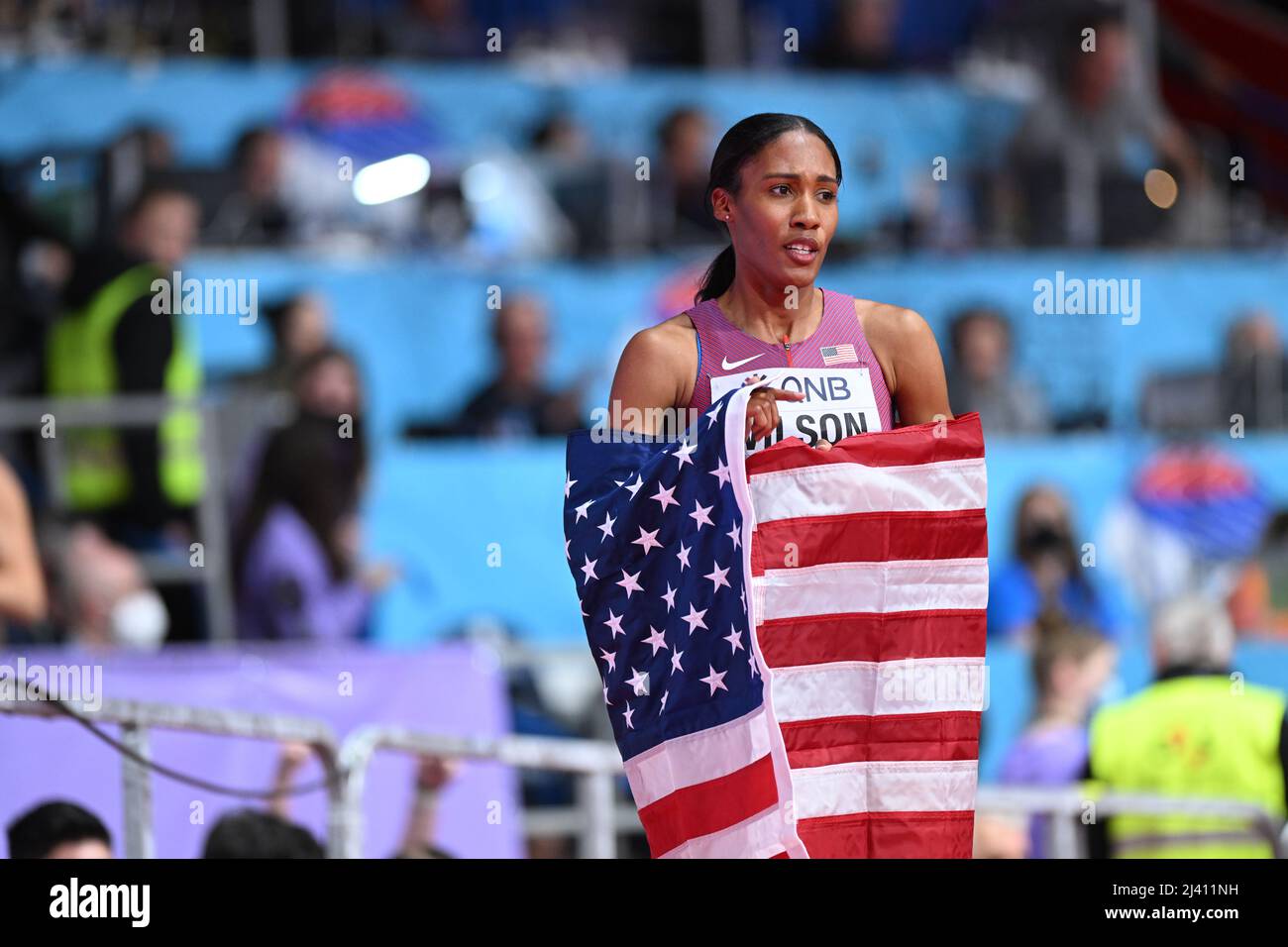 Ajee Wilson with the EEUU flag at the Belgrade 2022 Indoor World ...