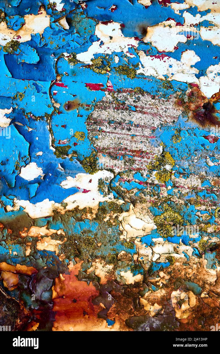 Peeling paint on side of old ship Stock Photo - Alamy