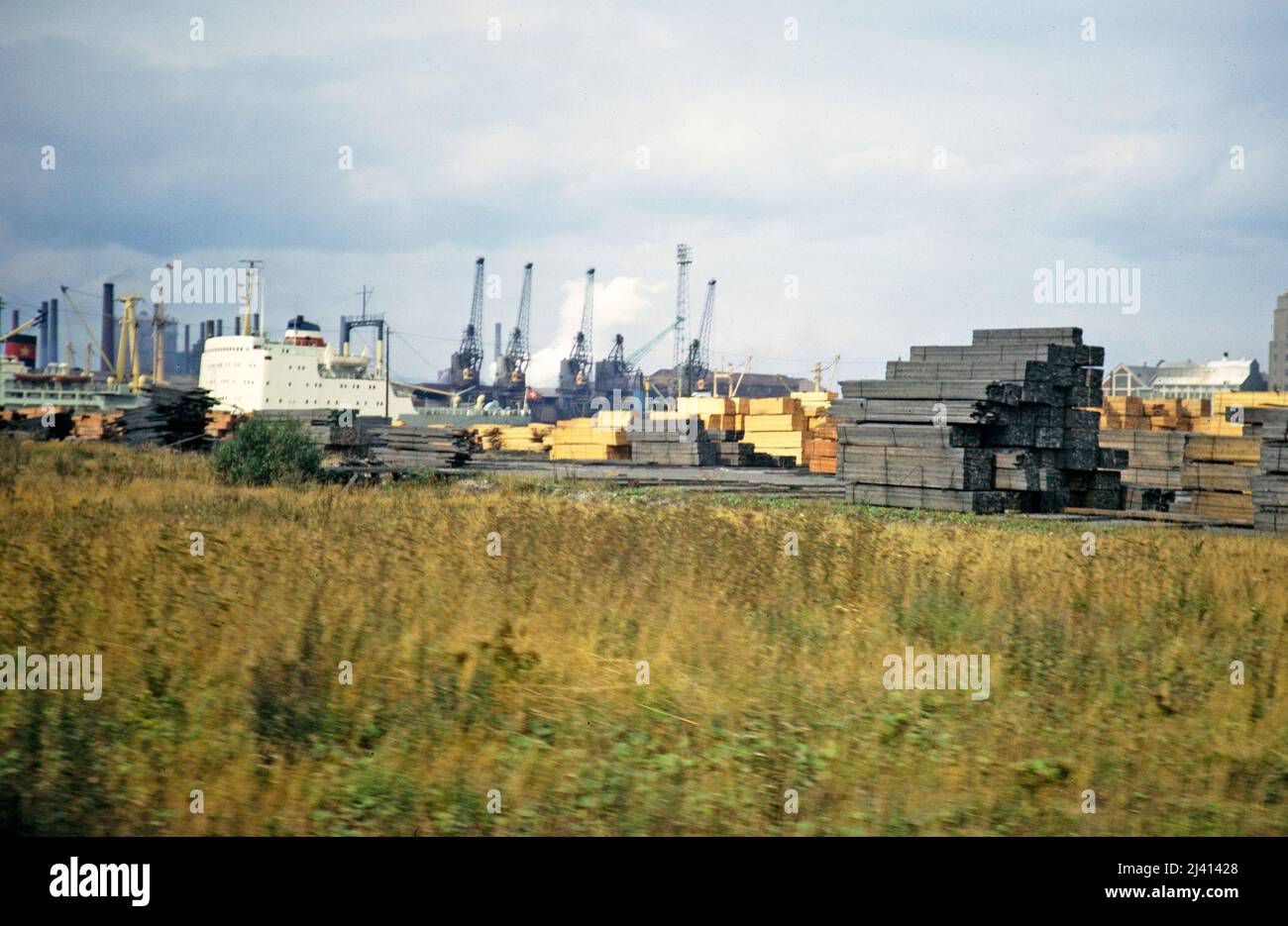 Port activity ships in dock, Cardiff docks, Glamorgan, South Wales, UK ...