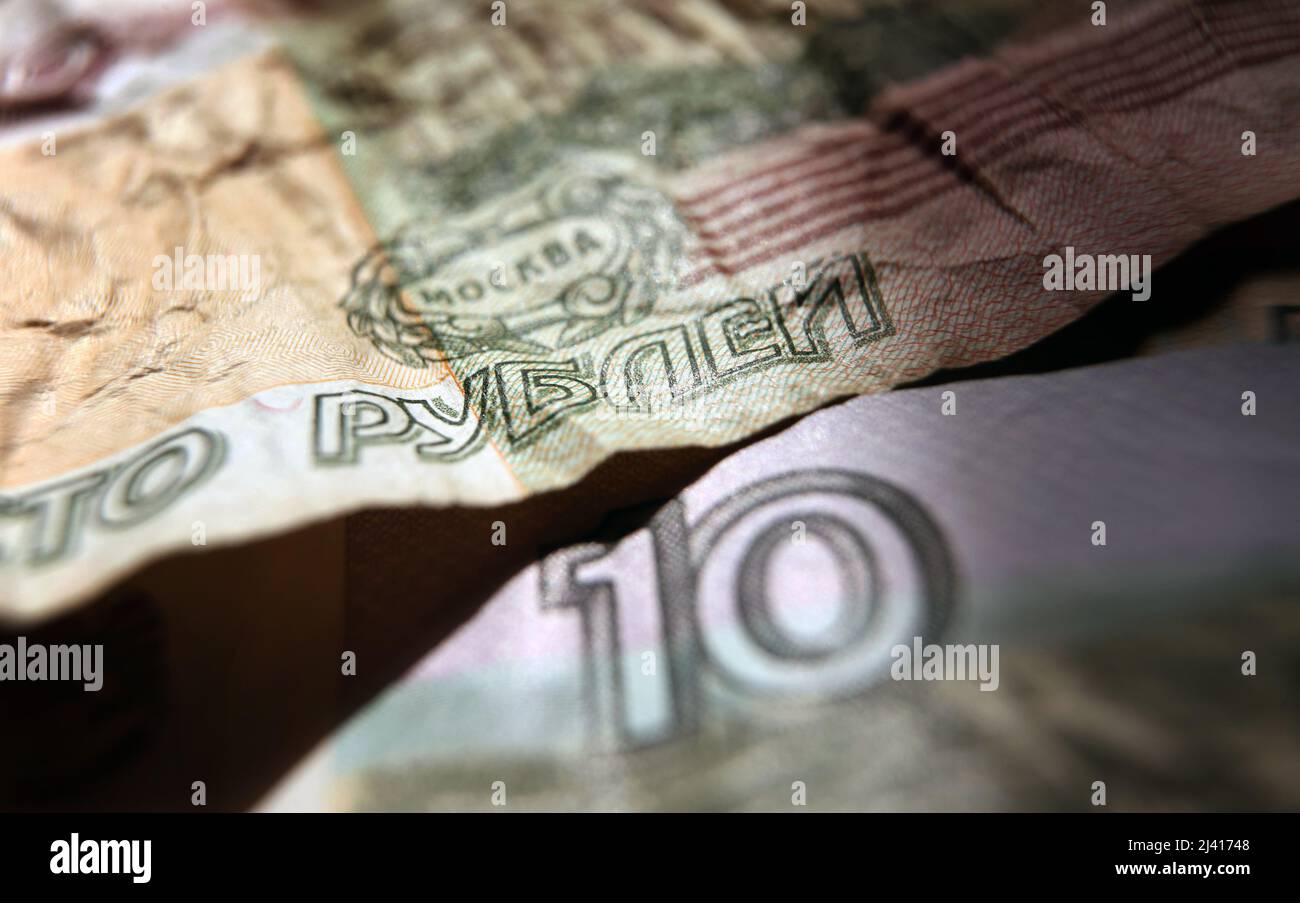 100 ruble banknote hi-res stock photography and images - Alamy