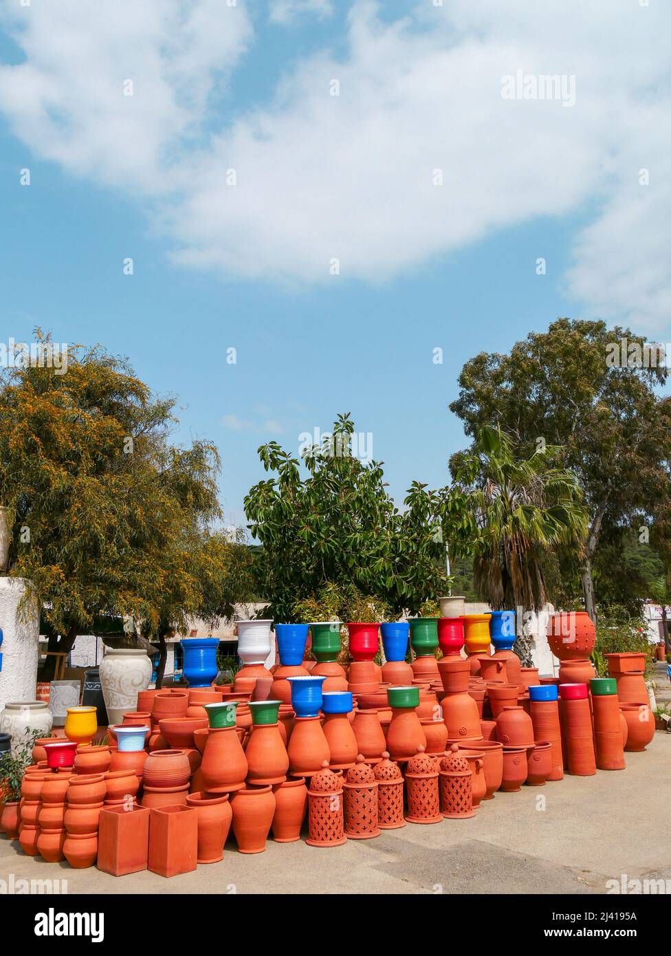 Moroccan crafts hi-res stock photography and images - Alamy