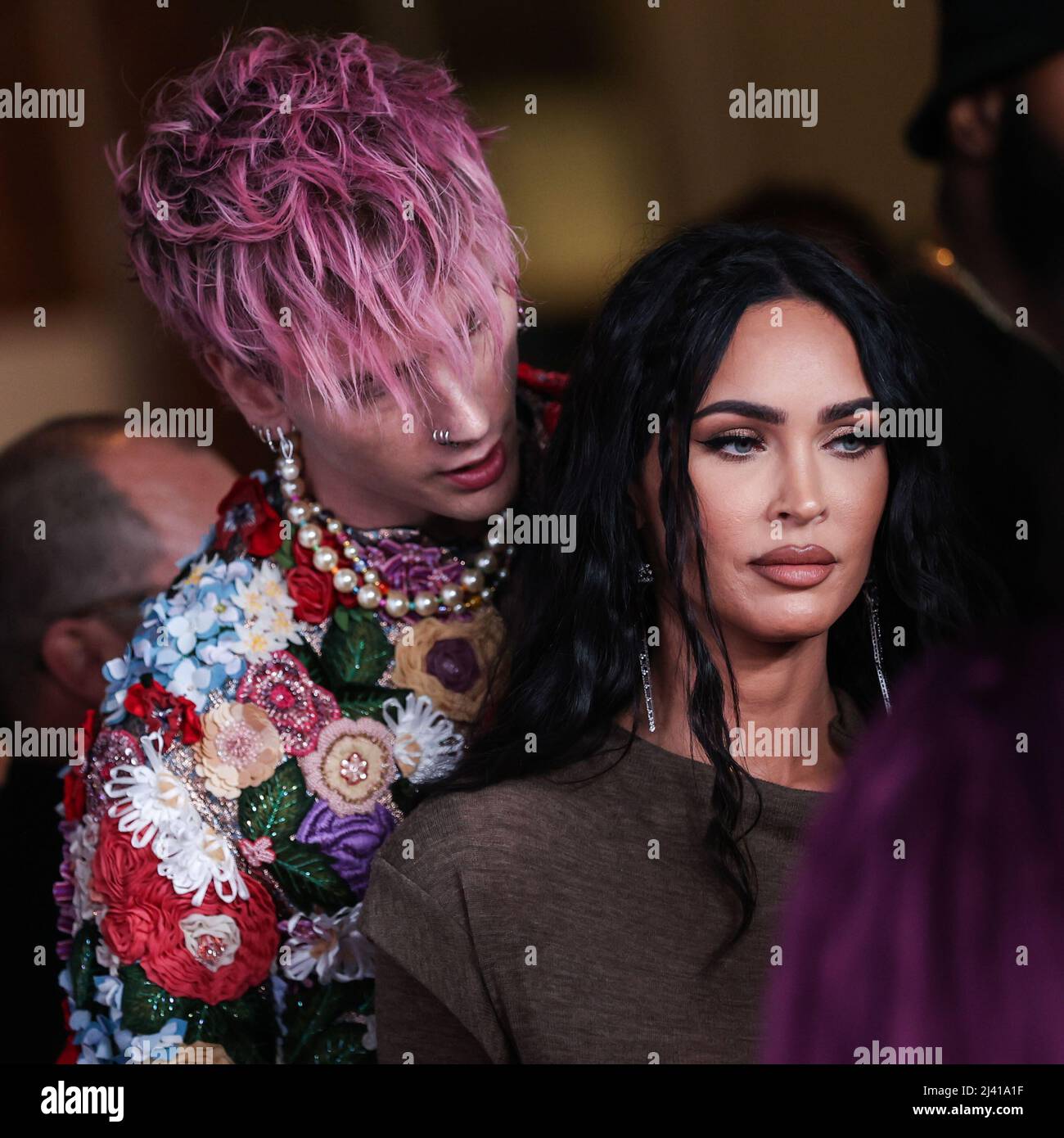 Machine gun kelly megan fox hi-res stock photography and images - Alamy