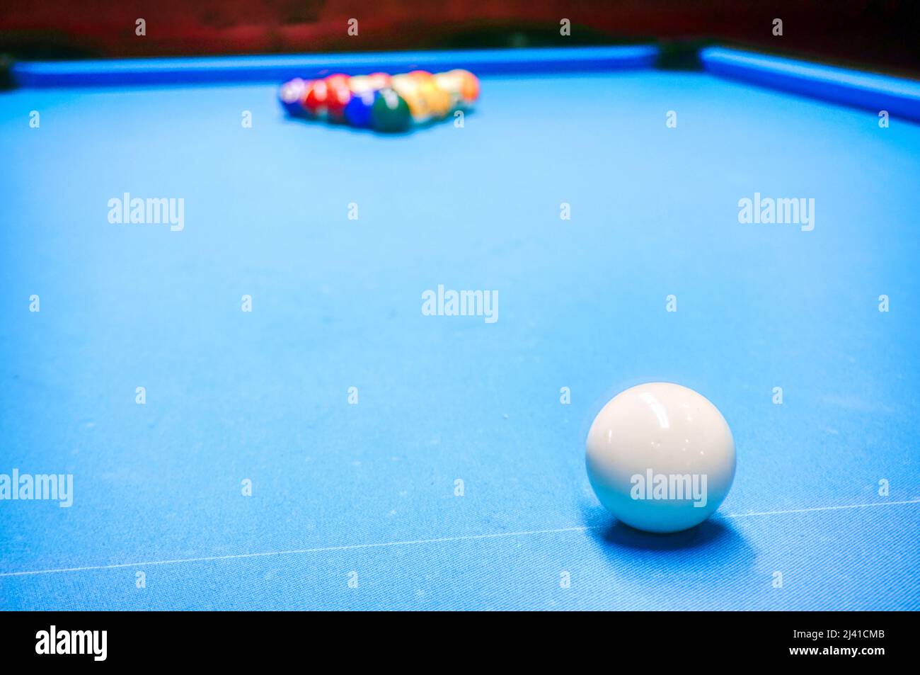 Billiards game - beginning of a game Stock Photo - Alamy