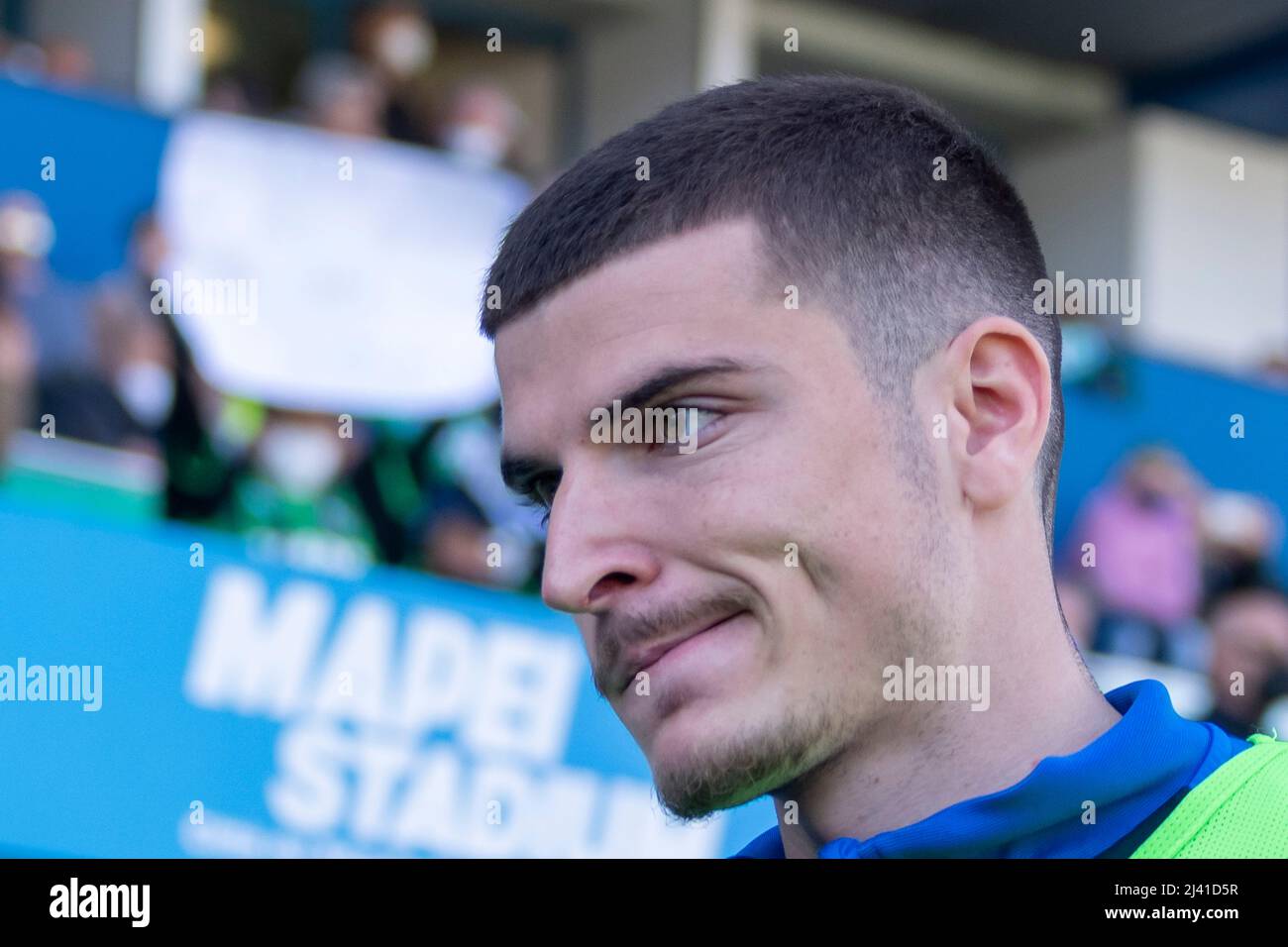 Valentin mihaila atalanta hi-res stock photography and images - Alamy