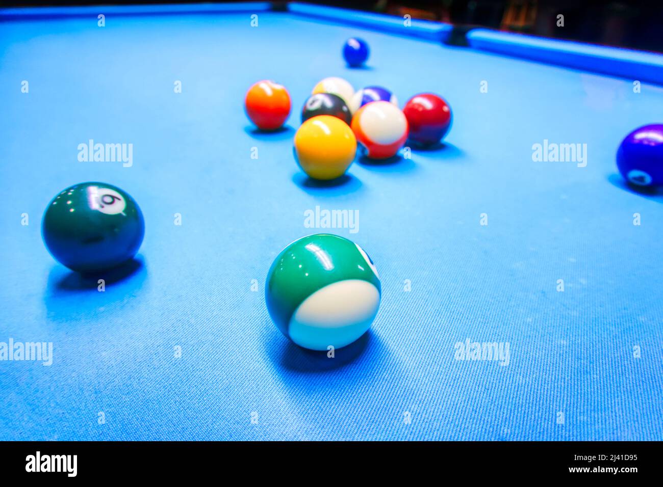 Recreation table hi-res stock photography and images - Alamy