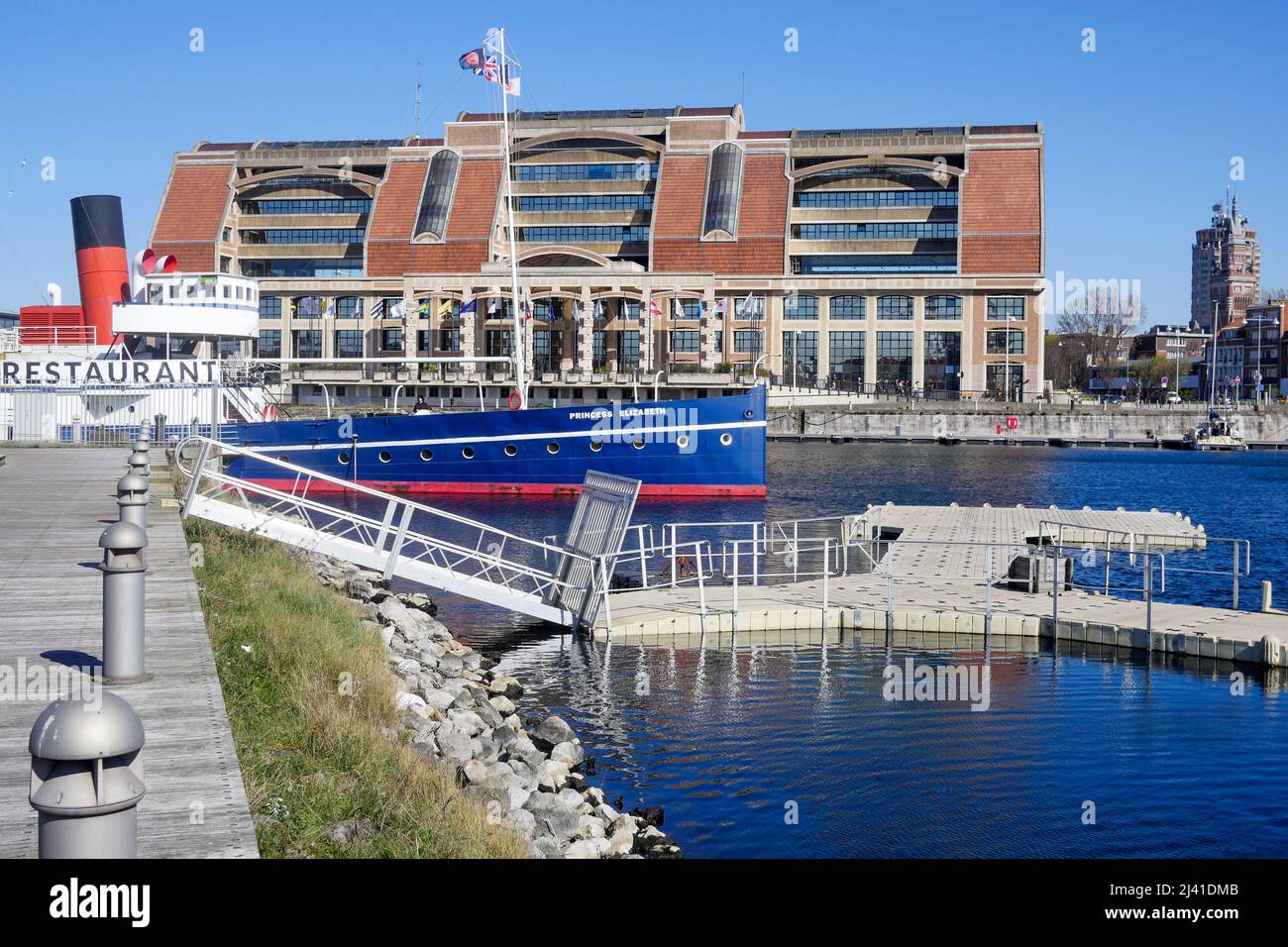 Urban community of dunkirk hi-res stock photography and images - Alamy