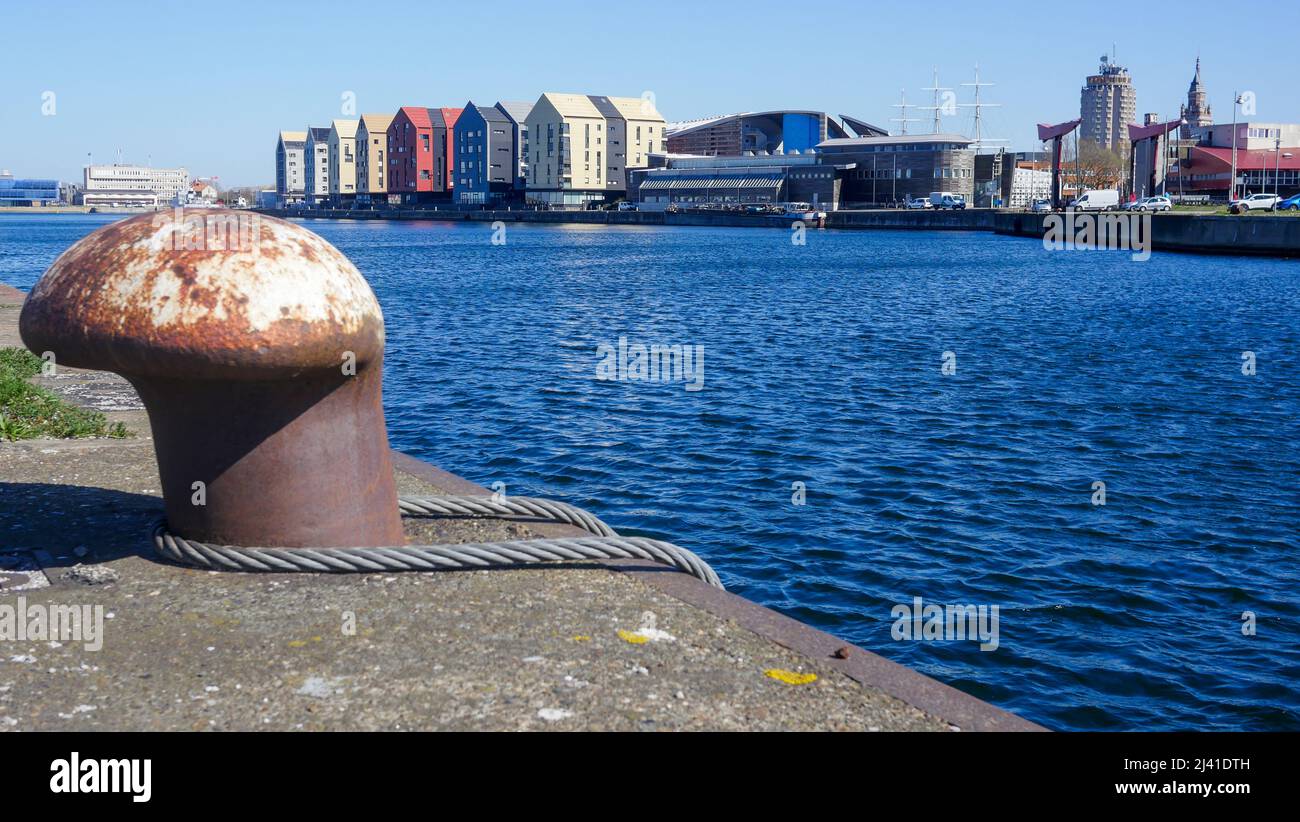 Estate bollard hi-res stock photography and images - Alamy