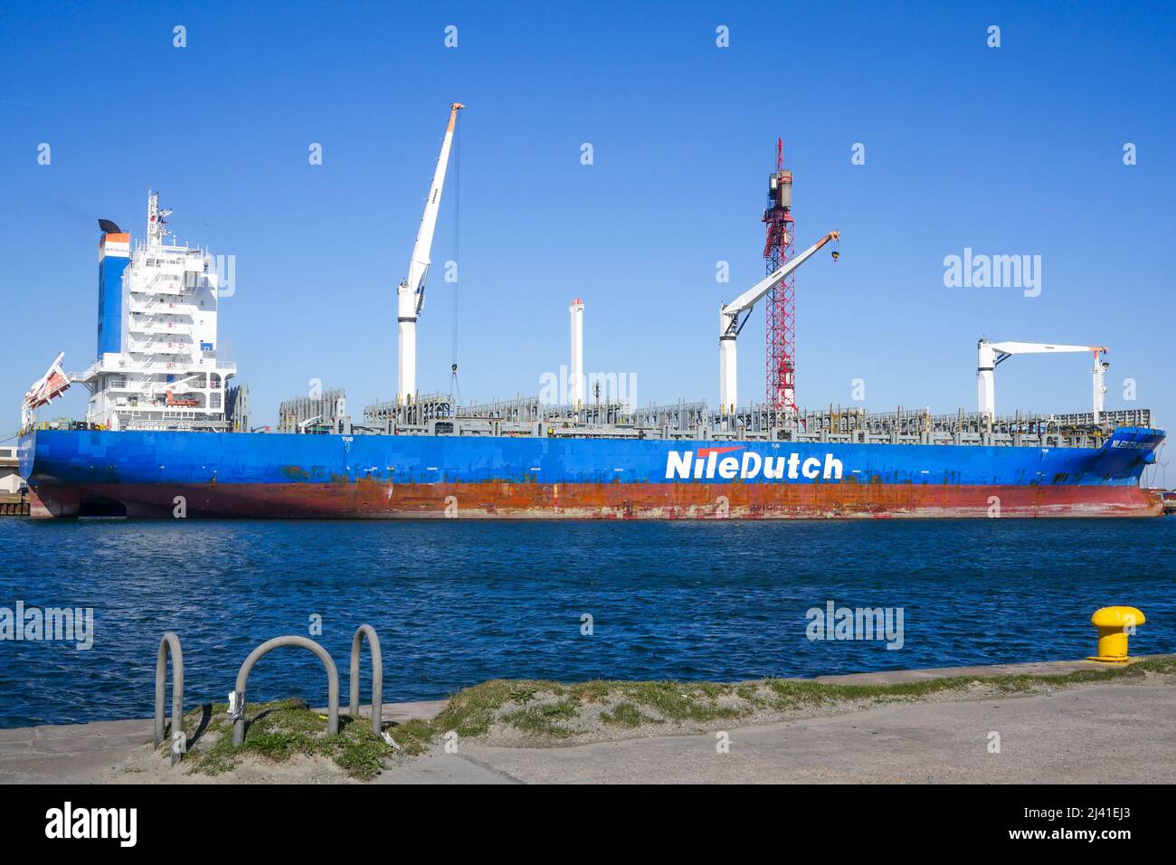Shipyard, Dunkirk harbor, Dunkirk, Nord, Hauts-de-France, France Stock ...
