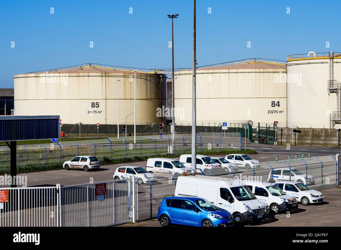 Dunkirk autonomous port hi-res stock photography and images - Alamy