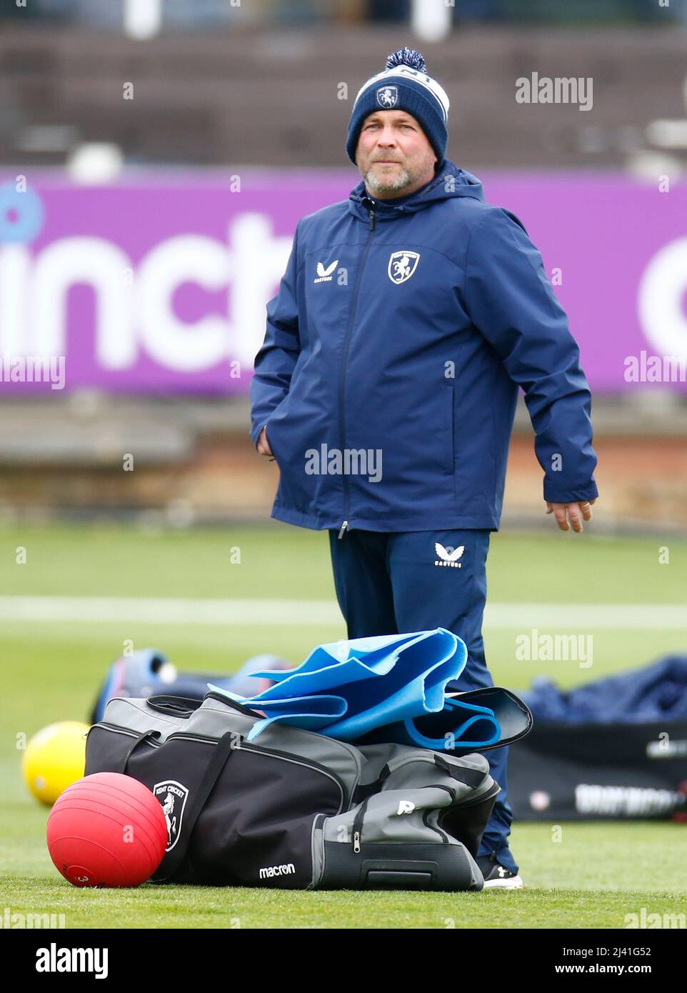 CHELMSFORD ENGLAND - APRIL 08 : Matt Walker Coach of Kent CCC during ...