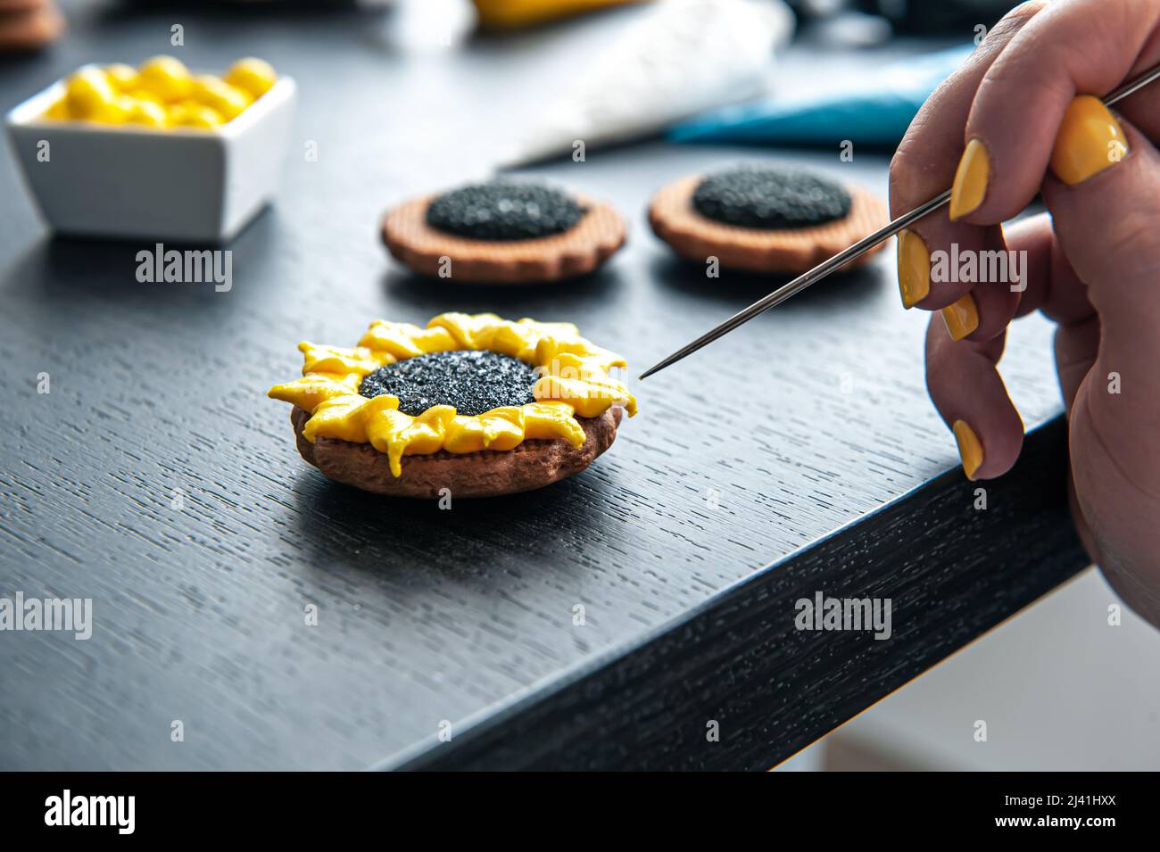 Close up woman ginger nature hi-res stock photography and images - Alamy