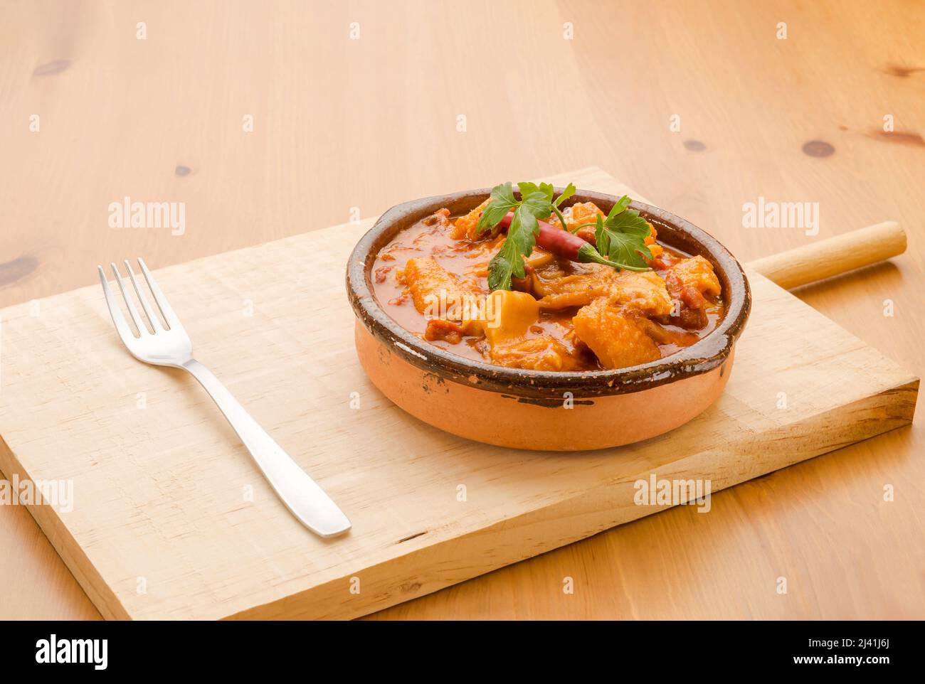 Typical Spanish food, stewed tripe a la madrilena Stock Photo - Alamy