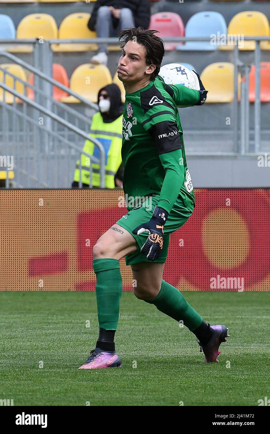 Marco Carnesecchi of US Cremonese during football Serie B Match ...