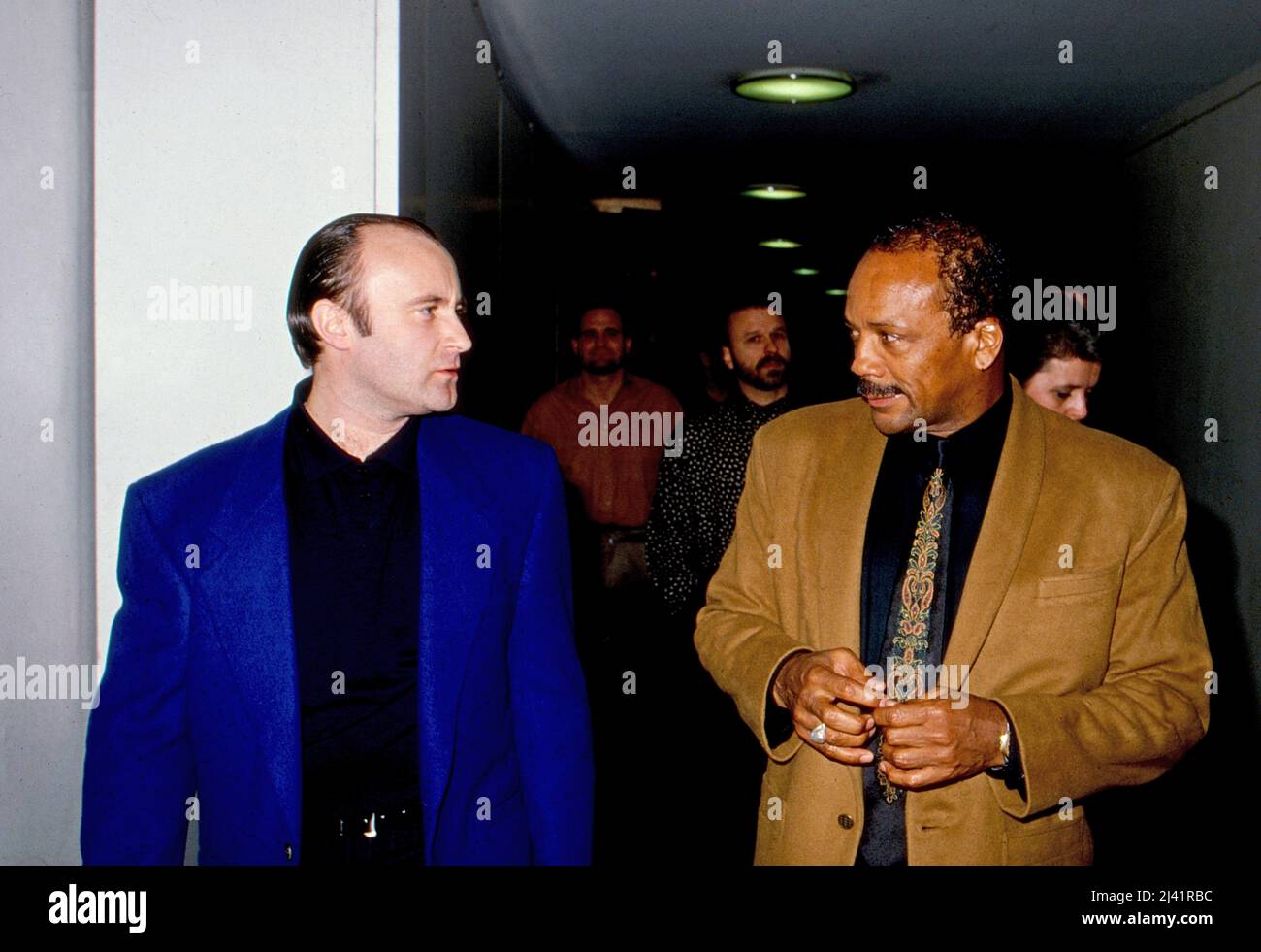 Phil Collins, britischer Schlagzeuger, Sänger und Schauspieler, mit ...