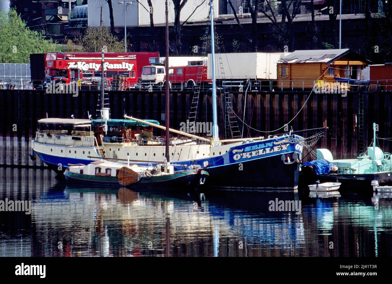 Das hausboot hi-res stock photography and images - Alamy