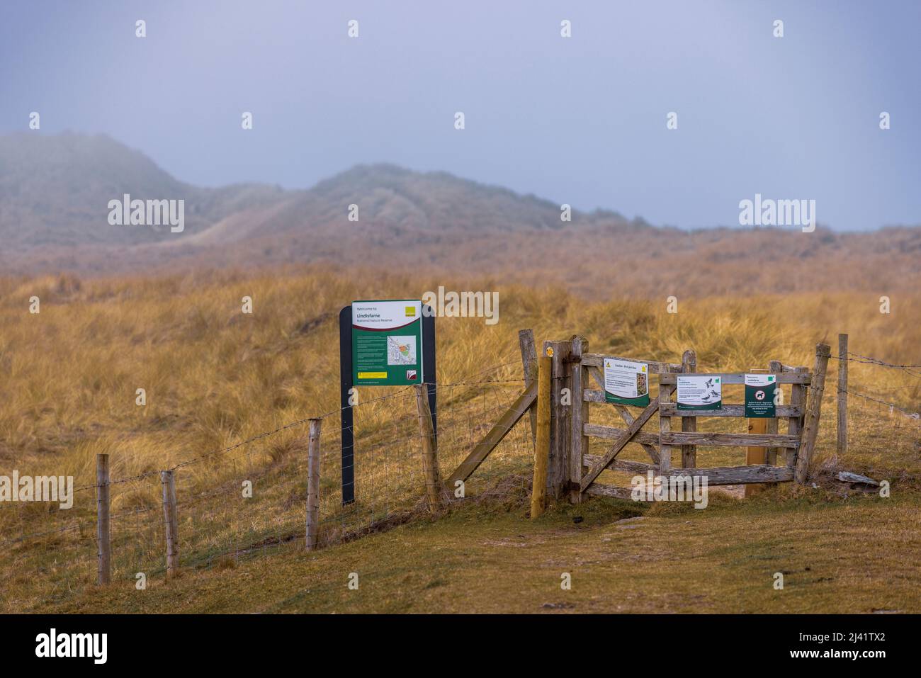 Entrance sign to nature reserve hi-res stock photography and images - Alamy