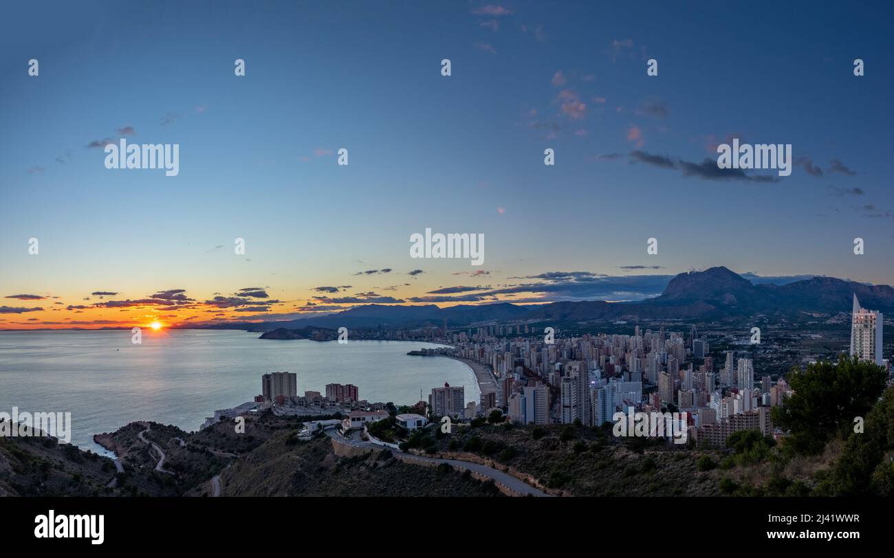 Beach of Benidorm city during sunset in Spain Stock Photo - Alamy