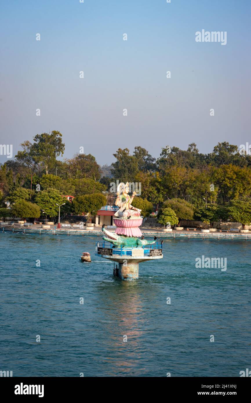 Sculpture Holy River Ganga 8.5 Ganga Statue Pure Water Source Divine ...
